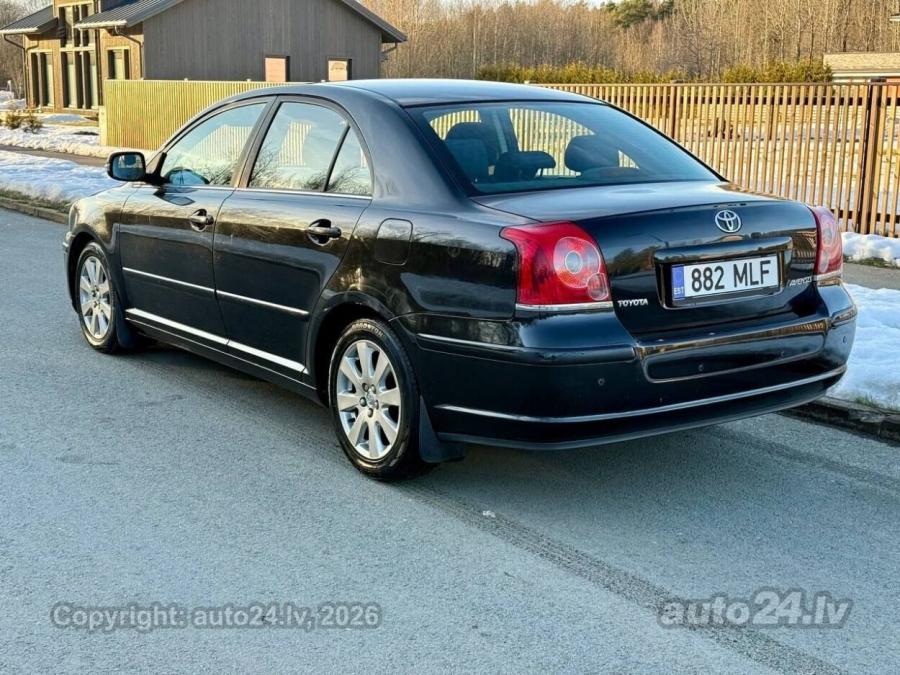 Melns Toyota Avensis 2008 Tallina, ar dzinēja tilpumu 1.80 L un nobraukumu 121 tūkst. km par 3299 €, foto 3 vietnē AUTOMOTO.COM.LV