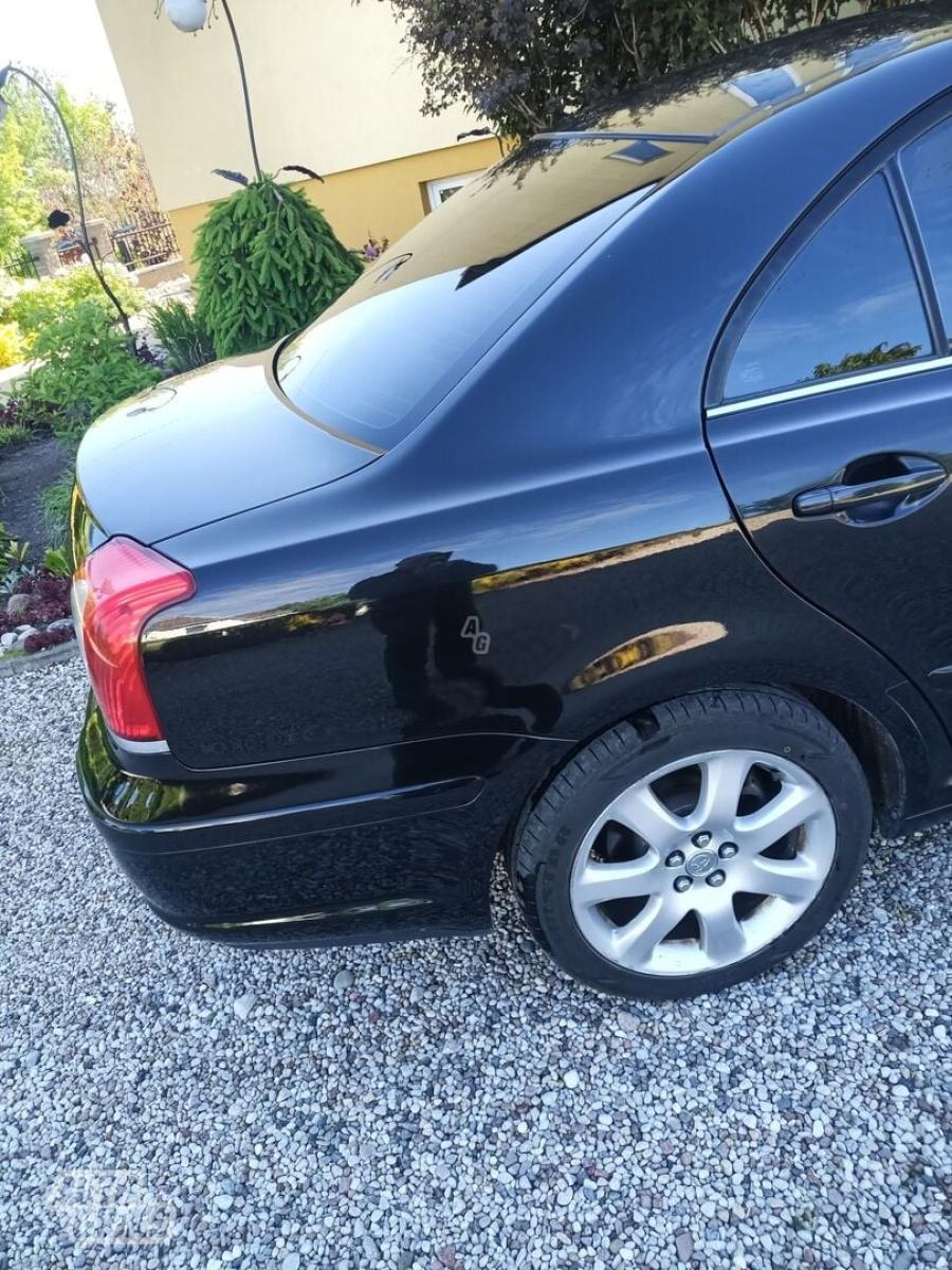 Melns Toyota Avensis 2008 Alīta, ar dzinēja tilpumu 2.00 L un nobraukumu 253 tūkst. km par 3900 €, foto 15 vietnē AUTOMOTO.COM.LV