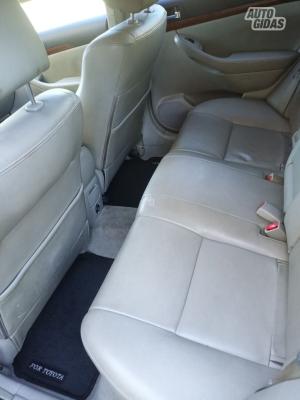 Melns Toyota Avensis 2008 Alīta, ar dzinēja tilpumu 2.00 L un nobraukumu 253 tūkst. km par 3900 €, foto 24 vietnē AUTOMOTO.COM.LV