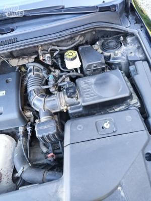 Melns Toyota Avensis 2008 Alīta, ar dzinēja tilpumu 2.00 L un nobraukumu 253 tūkst. km par 3200 €, foto 7 vietnē AUTOMOTO.COM.LV
