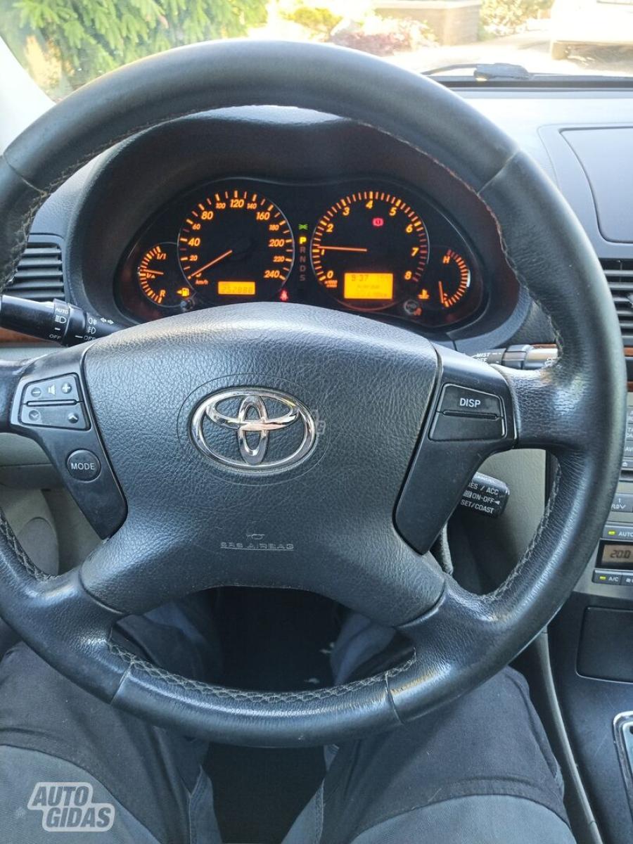 Melns Toyota Avensis 2008 Alīta, ar dzinēja tilpumu 2.00 L un nobraukumu 253 tūkst. km par 3200 €, foto 27 vietnē AUTOMOTO.COM.LV