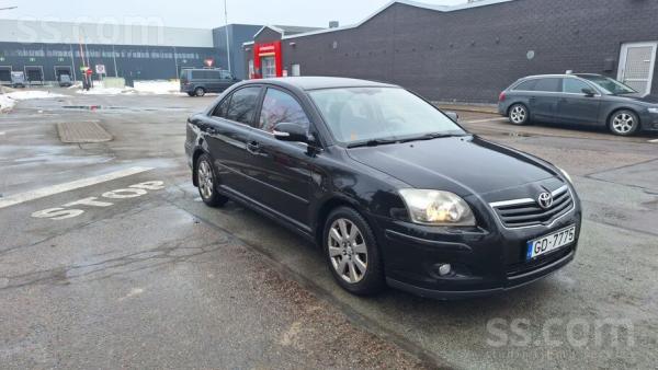 Черный Тойота Авенсис 2008 в Рига, объемом двигателя 2.00 л и пробегом 311 тыс. км за 2000 €, фото 2 на AUTOMOTO.COM.LV