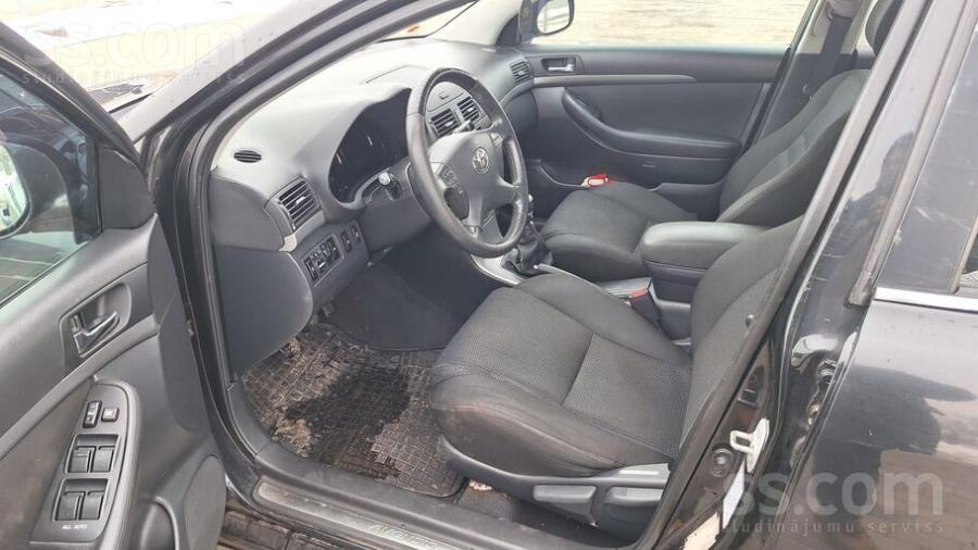 Melns Toyota Avensis 2008 Rīga, ar dzinēja tilpumu 2.00 L un nobraukumu 311 tūkst. km par 2000 €, foto 6 vietnē AUTOMOTO.COM.LV