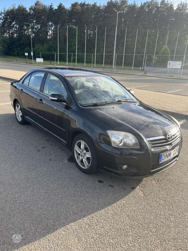 Melns Toyota Avensis 2008 Viļņa, ar dzinēja tilpumu 2.00 L un nobraukumu 307 tūkst. km par 2750 €, foto 1 vietnē AUTOMOTO.COM.LV