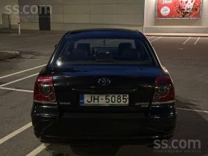 Melns Toyota Avensis 2008 Rīga, ar dzinēja tilpumu 2.00 L un nobraukumu 270 tūkst. km par 1250 €, foto 6 vietnē AUTOMOTO.COM.LV