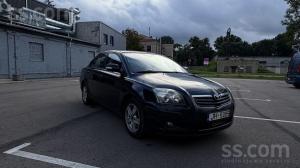 Черный Тойота Авенсис 2008 в Рига, объемом двигателя 2.00 л и пробегом 270 тыс. км за 1900 €, фото  на AUTOMOTO.COM.LV