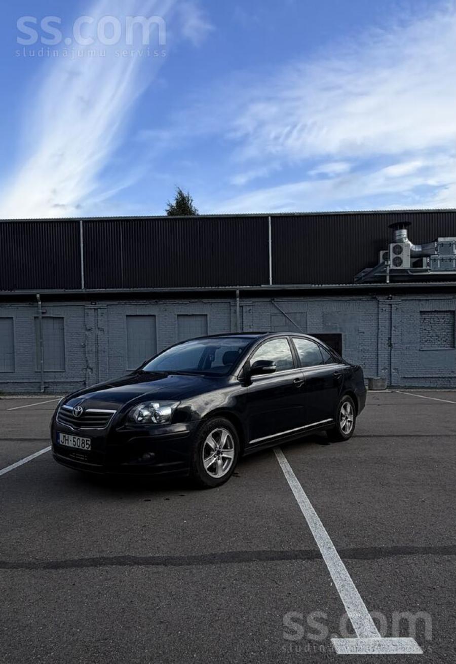 Черный Тойота Авенсис 2008 в Рига, объемом двигателя 2.00 л и пробегом 270 тыс. км за 1900 €, фото 3 на AUTOMOTO.COM.LV