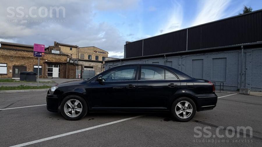 Черный Тойота Авенсис 2008 в Рига, объемом двигателя 2.00 л и пробегом 270 тыс. км за 1900 €, фото 4 на AUTOMOTO.COM.LV