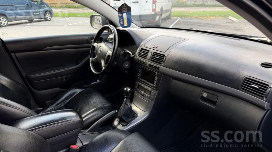 Черный Тойота Авенсис 2008 в Рига, объемом двигателя 2.00 л и пробегом 270 тыс. км за 1900 €, фото 9 на AUTOMOTO.COM.LV