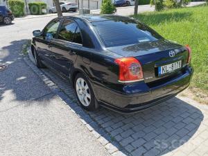 Black Toyota Avensis 2009 in Liepaja, with an engine capacity of 2.40 L and mileage of 240 thousand km for 2700 €, photo  on AUTOMOTO.COM.LV
