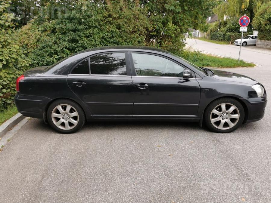 Black Toyota Avensis 2009 in Liepaja, with an engine capacity of 2.40 L and mileage of 240 thousand km for 2700 €, photo 17 on AUTOMOTO.COM.LV
