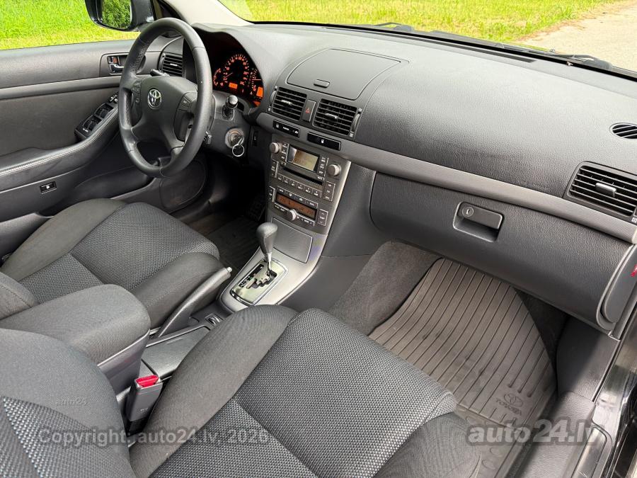 Black Toyota Avensis 2009 in Tallinn, with an engine capacity of 2.00 L and mileage of 97 thousand km for 5995 €, photo 13 on AUTOMOTO.COM.LV