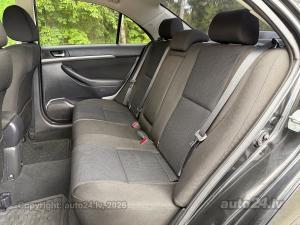 Black Toyota Avensis 2009 in Tallinn, with an engine capacity of 2.00 L and mileage of 97 thousand km for 5995 €, photo 17 on AUTOMOTO.COM.LV
