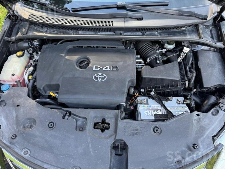 Melns Toyota Avensis 2009 Tukums, ar dzinēja tilpumu 2.00 L un nobraukumu 310 tūkst. km par 2999 €, foto 7 vietnē AUTOMOTO.COM.LV