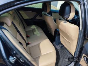 Черный Тойота Авенсис 2010 в Таллин, объемом двигателя 1.80 л и пробегом 144 тыс. км за 5500 €, фото 12 на AUTOMOTO.COM.LV