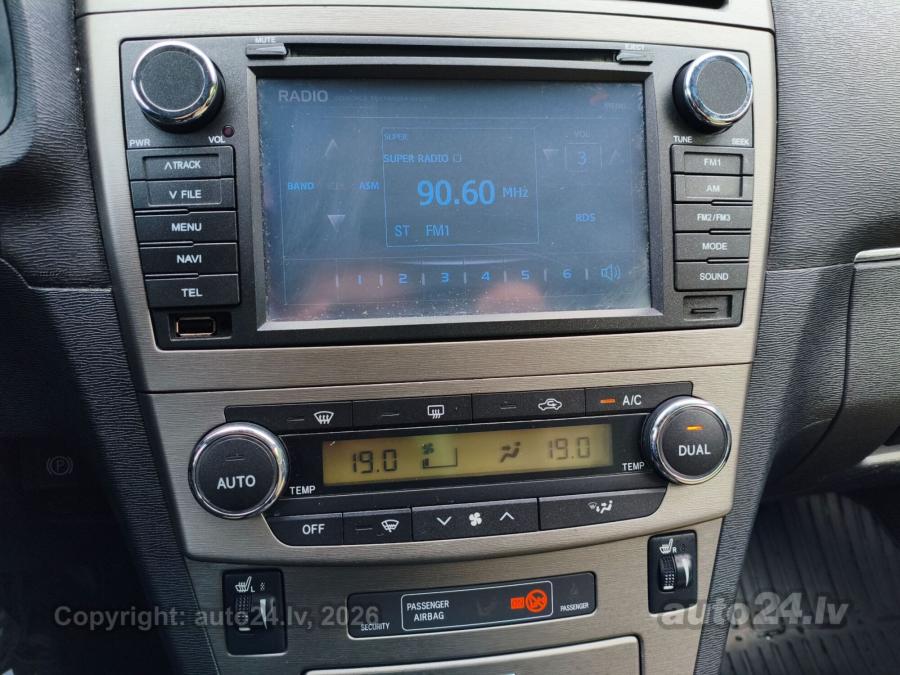 Черный Тойота Авенсис 2010 в Таллин, объемом двигателя 1.80 л и пробегом 144 тыс. км за 5500 €, фото 17 на AUTOMOTO.COM.LV