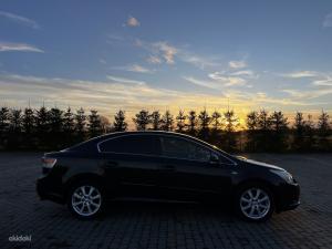 Black Toyota Avensis 2010 in Tallinn, with an engine capacity of 2.20 L and mileage of 189 thousand km for 6500 €, photo 20 on AUTOMOTO.COM.LV