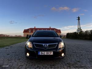 Black Toyota Avensis 2010 in Tallinn, with an engine capacity of 2.20 L and mileage of 189 thousand km for 6500 €, photo 21 on AUTOMOTO.COM.LV
