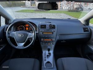 Black Toyota Avensis 2010 in Tallinn, with an engine capacity of 2.20 L and mileage of 189 thousand km for 6500 €, photo 23 on AUTOMOTO.COM.LV