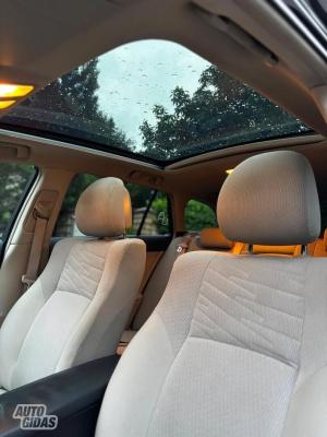 Melns Toyota Avensis 2010 Viļņa, ar dzinēja tilpumu 2.00 L un nobraukumu 221 tūkst. km par 6500 €, foto 16 vietnē AUTOMOTO.COM.LV