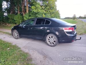Melns Toyota Avensis 2010 Tallina, ar dzinēja tilpumu 1.80 L un nobraukumu 308 tūkst. km par 4000 €, foto 5 vietnē AUTOMOTO.COM.LV