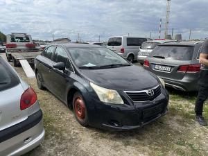 Black Toyota Avensis 2011 in Vilnius, with an engine capacity of 1.60 L and mileage of 455 thousand km for 1500 €, photo  on AUTOMOTO.COM.LV