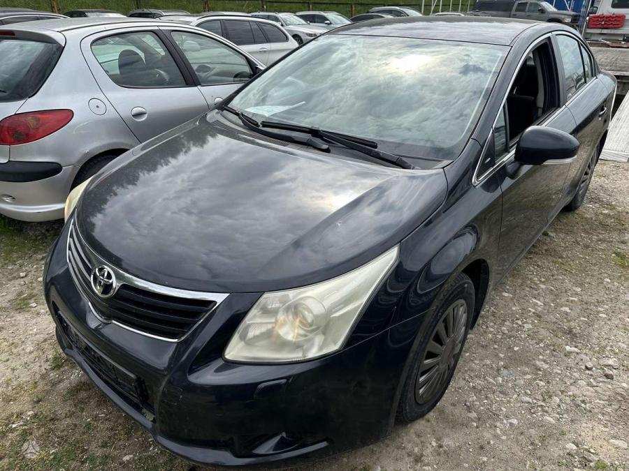 Melns Toyota Avensis 2011 Viļņa, ar dzinēja tilpumu 1.60 L un nobraukumu 455 tūkst. km par 1500 €, foto 4 vietnē AUTOMOTO.COM.LV