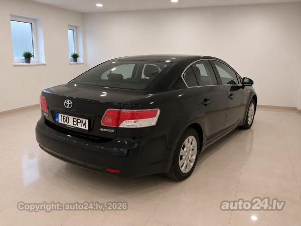 Black Toyota Avensis 2011 in Tartu, with an engine capacity of 1.80 L and mileage of 217 thousand km for 5600 €, photo 8 on AUTOMOTO.COM.LV
