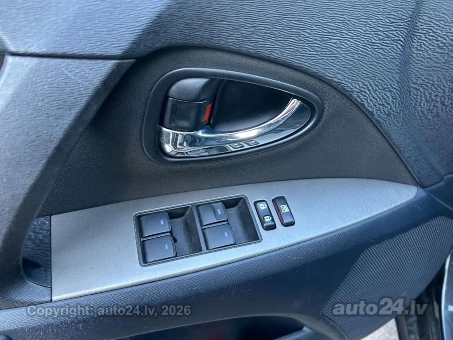 Melns Toyota Avensis 2011 Tartu, ar dzinēja tilpumu 1.80 L un nobraukumu 217 tūkst. km par 5600 €, foto 10 vietnē AUTOMOTO.COM.LV