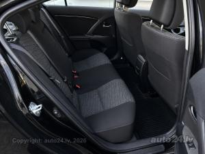Melns Toyota Avensis 2011 Tartu, ar dzinēja tilpumu 1.80 L un nobraukumu 217 tūkst. km par 5600 €, foto 16 vietnē AUTOMOTO.COM.LV