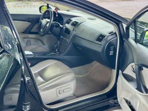 Melns Toyota Avensis 2011 Rīga, ar dzinēja tilpumu 2.20 L un nobraukumu 153 tūkst. km par 6490 €, foto 11 vietnē AUTOMOTO.COM.LV