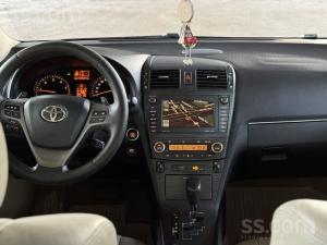 Melns Toyota Avensis 2011 Rīga, ar dzinēja tilpumu 2.20 L un nobraukumu 153 tūkst. km par 6490 €, foto 14 vietnē AUTOMOTO.COM.LV