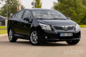 Черный Тойота Авенсис 2011 в Рига, объемом двигателя 2.00 л и пробегом 210 тыс. км за 4590 €, фото  на AUTOMOTO.COM.LV