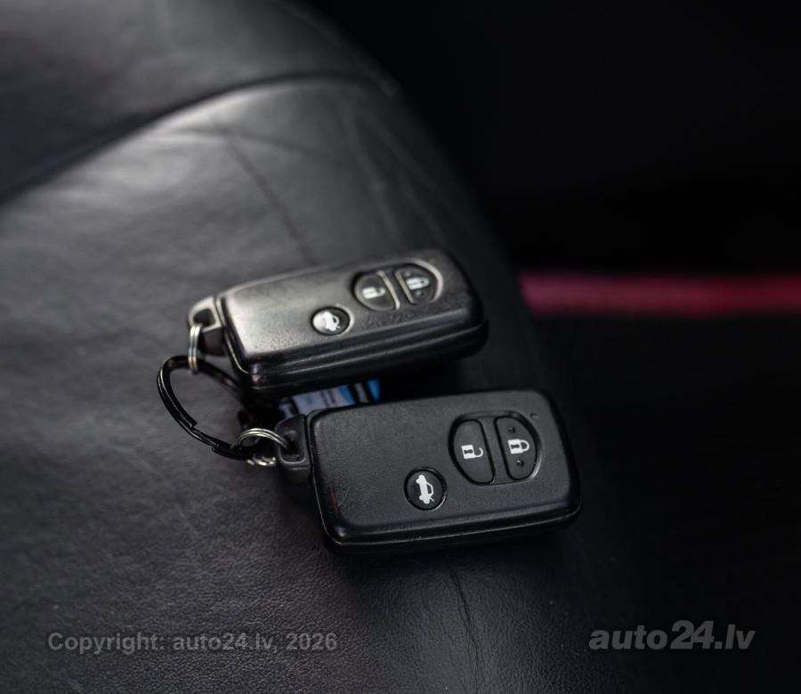 Черный Тойота Авенсис 2011 в Таллин, объемом двигателя 2.20 л и пробегом 205 тыс. км за 5999 €, фото 28 на AUTOMOTO.COM.LV
