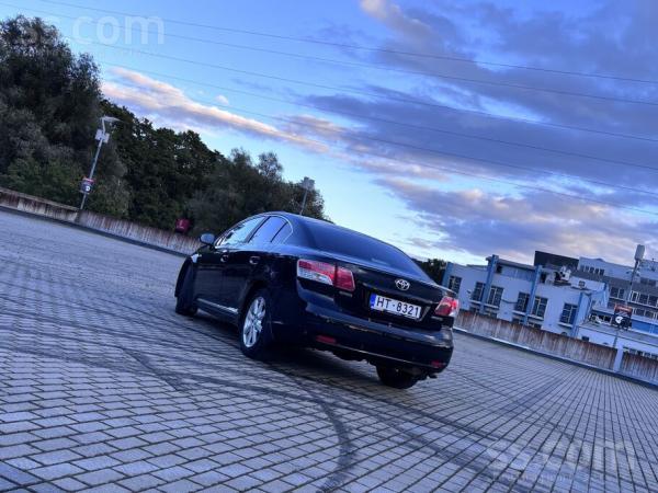 Melns Toyota Avensis 2011 Rīga, ar dzinēja tilpumu 2.20 L un nobraukumu 88 tūkst. km par 6800 €, foto 3 vietnē AUTOMOTO.COM.LV