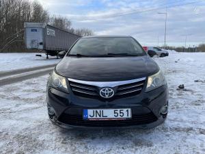 Melns Toyota Avensis 2012 Viļņa, ar dzinēja tilpumu 2.00 L un nobraukumu 255 tūkst. km par 4800 €, foto 3 vietnē AUTOMOTO.COM.LV