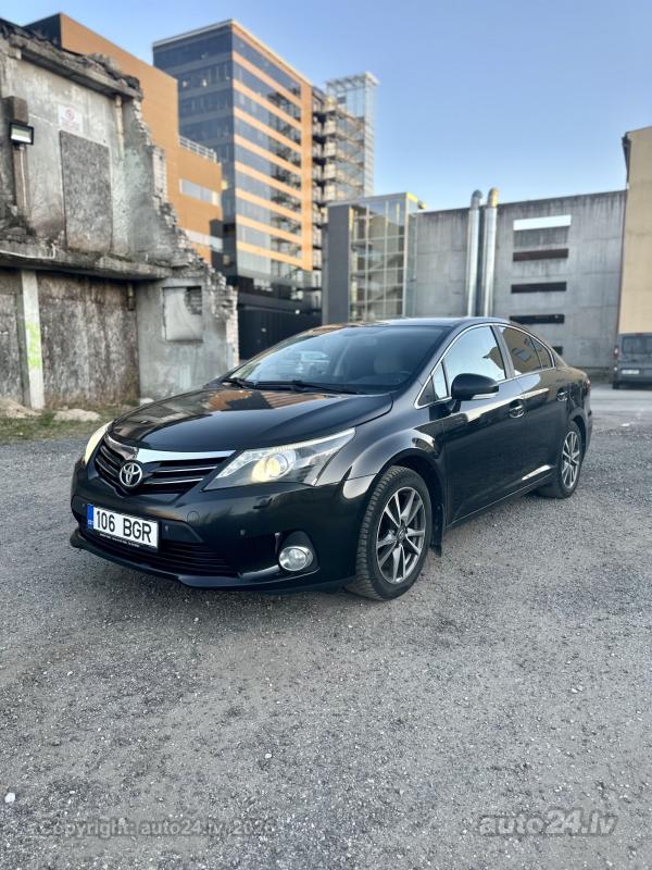 Black Toyota Avensis 2012 in Tallinn, with an engine capacity of 1.80 L and mileage of 278 thousand km for 6499 €, photo 1 on AUTOMOTO.COM.LV
