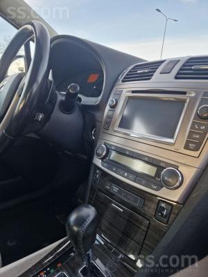 Черный Тойота Авенсис 2012 в Рига, объемом двигателя 2.20 л и пробегом 232 тыс. км за 4800 €, фото 5 на AUTOMOTO.COM.LV