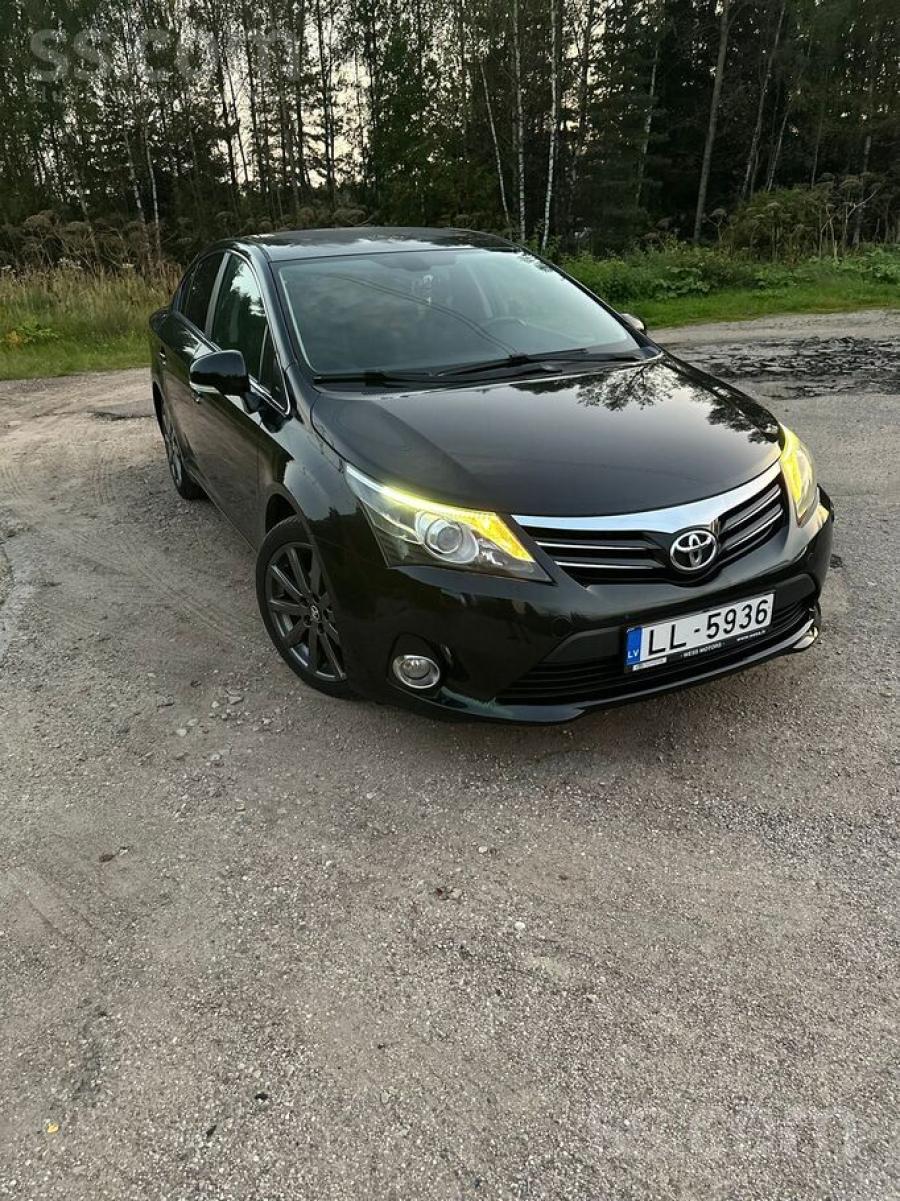 Melns Toyota Avensis 2012 Preiļi, ar dzinēja tilpumu 1.80 L un nobraukumu 252 tūkst. km par 5700 €, foto 10 vietnē AUTOMOTO.COM.LV