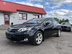 Black Toyota Avensis 2012 in Radviliskis, with an engine capacity of 1.80 L and mileage of 199 thousand km for 6750 €, photo  on AUTOMOTO.COM.LV