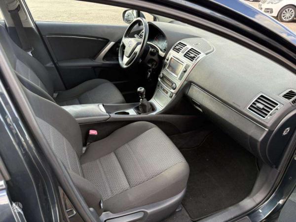 Melns Toyota Avensis 2012 Radviliškis, ar dzinēja tilpumu 1.80 L un nobraukumu 199 tūkst. km par 6750 €, foto 9 vietnē AUTOMOTO.COM.LV