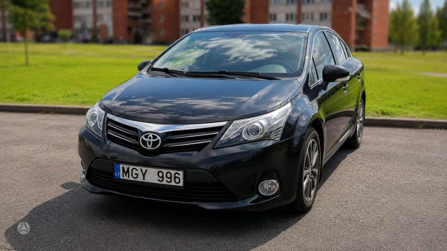 Melns Toyota Avensis 2012 Šauļi, ar dzinēja tilpumu 2.23 L un nobraukumu 393 tūkst. km par 5600 €, foto 4 vietnē AUTOMOTO.COM.LV