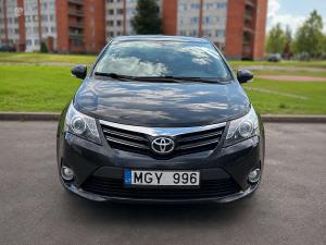 Melns Toyota Avensis 2012 Šauļi, ar dzinēja tilpumu 2.23 L un nobraukumu 393 tūkst. km par 5600 €, foto 11 vietnē AUTOMOTO.COM.LV