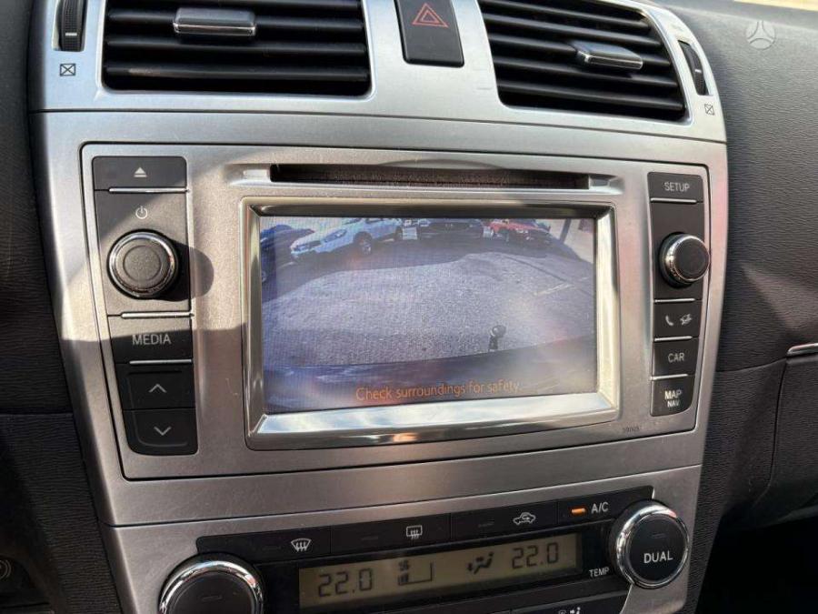 Черный Тойота Авенсис 2012 в Радвилишкис, объемом двигателя 1.80 л и пробегом 199 тыс. км за 6550 €, фото 17 на AUTOMOTO.COM.LV