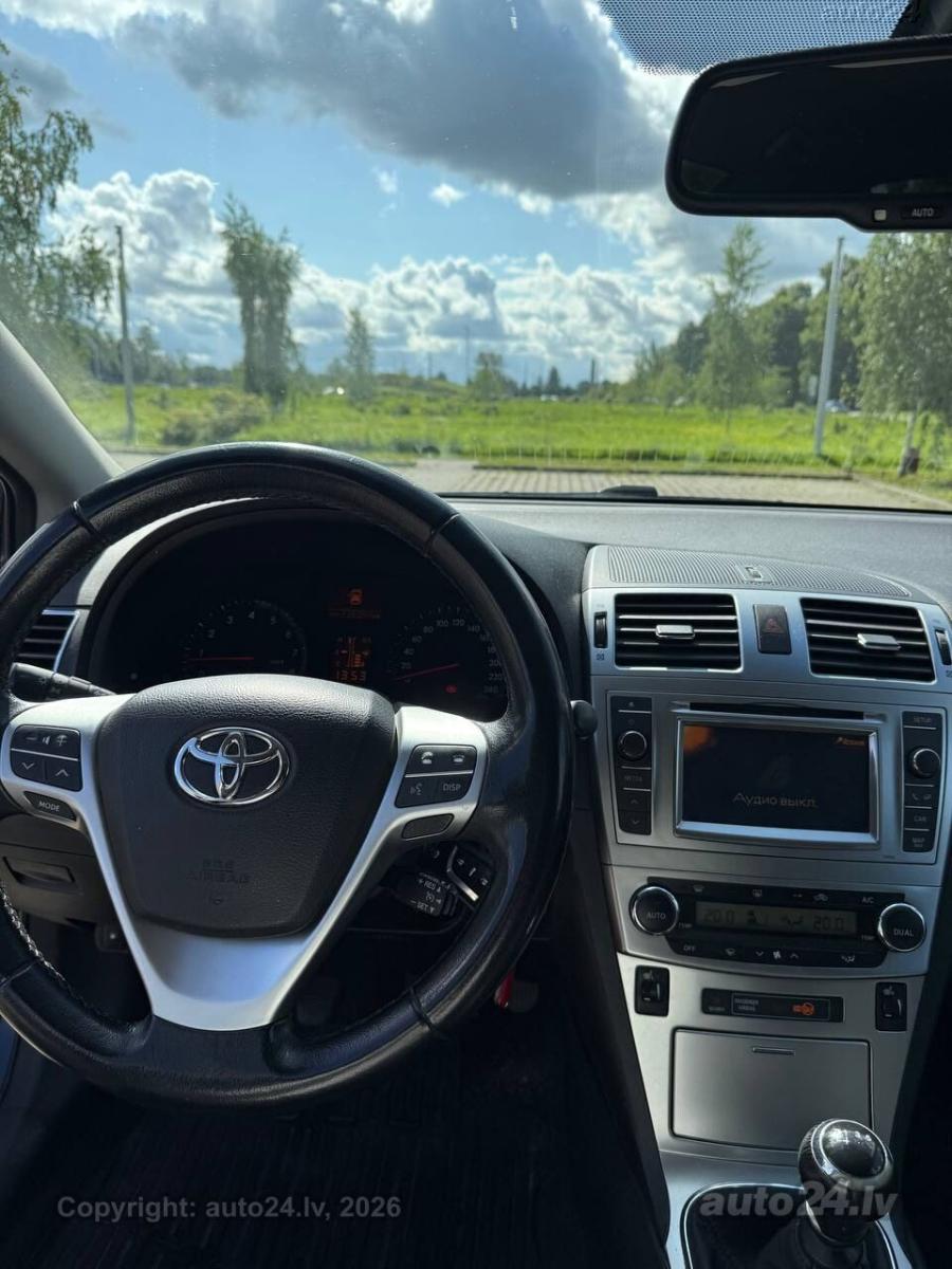 Melns Toyota Avensis 2012 Tartu, ar dzinēja tilpumu 2.00 L un nobraukumu 236 tūkst. km par 7000 €, foto 7 vietnē AUTOMOTO.COM.LV