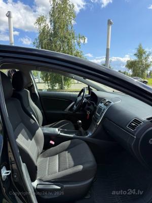 Melns Toyota Avensis 2012 Tartu, ar dzinēja tilpumu 2.00 L un nobraukumu 236 tūkst. km par 7000 €, foto 8 vietnē AUTOMOTO.COM.LV
