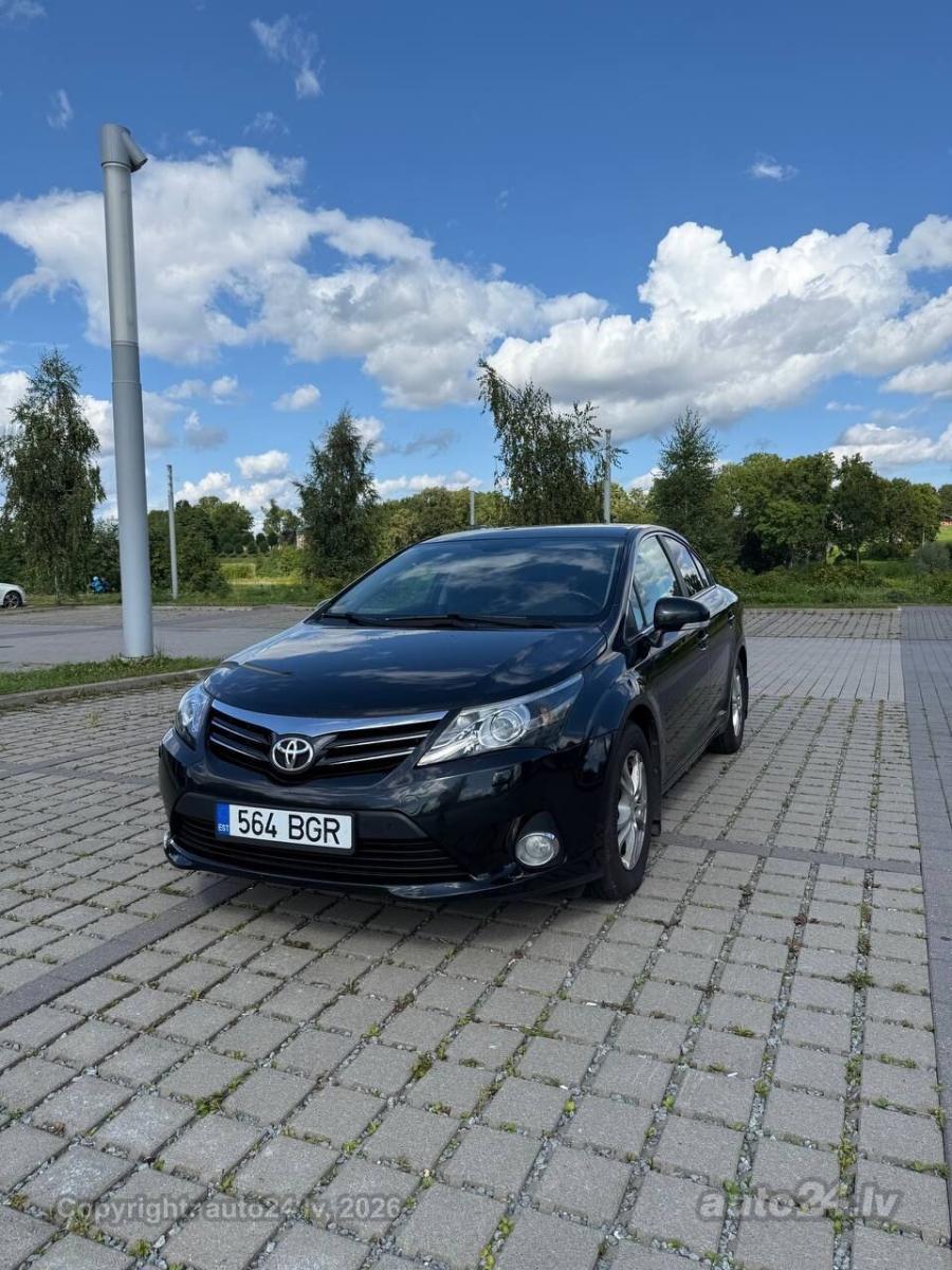 Melns Toyota Avensis 2012 Tartu, ar dzinēja tilpumu 2.00 L un nobraukumu 236 tūkst. km par 7000 €, foto 12 vietnē AUTOMOTO.COM.LV