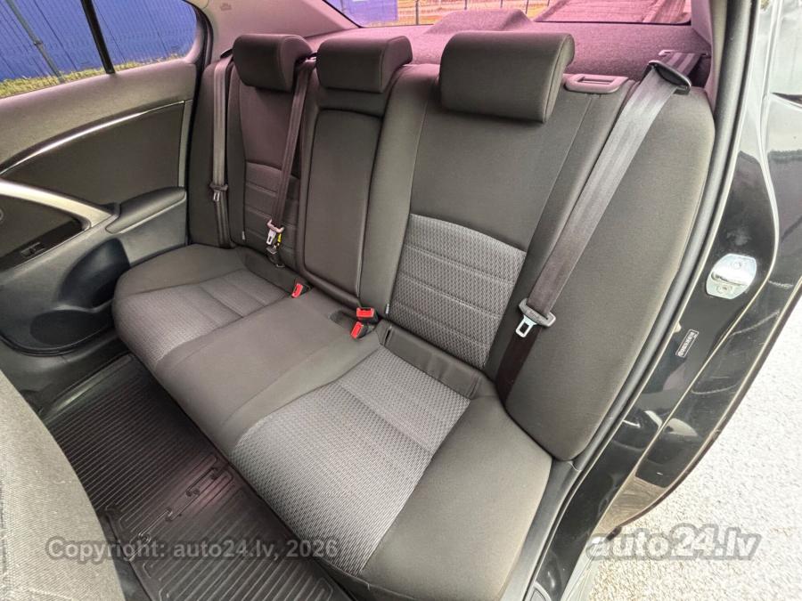 Melns Toyota Avensis 2012 Paide, ar dzinēja tilpumu 1.80 L un nobraukumu 217 tūkst. km par 6390 €, foto 14 vietnē AUTOMOTO.COM.LV
