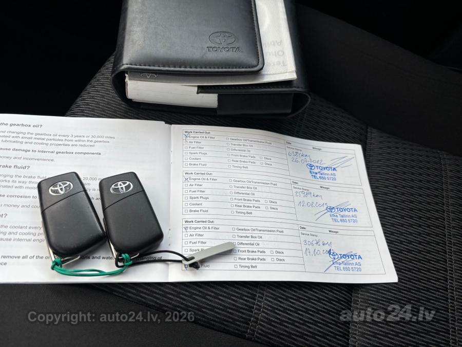 Melns Toyota Avensis 2012 Paide, ar dzinēja tilpumu 1.80 L un nobraukumu 217 tūkst. km par 6390 €, foto 27 vietnē AUTOMOTO.COM.LV
