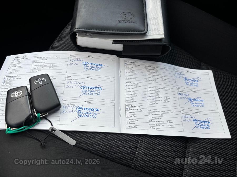 Melns Toyota Avensis 2012 Paide, ar dzinēja tilpumu 1.80 L un nobraukumu 217 tūkst. km par 6390 €, foto 28 vietnē AUTOMOTO.COM.LV